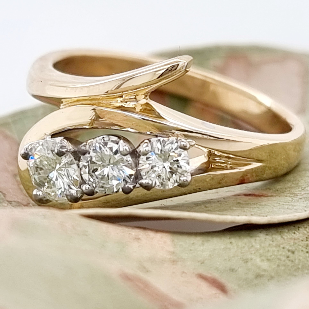 Yellow and White Gold Diamond Trilogy Ring – Desma Designs